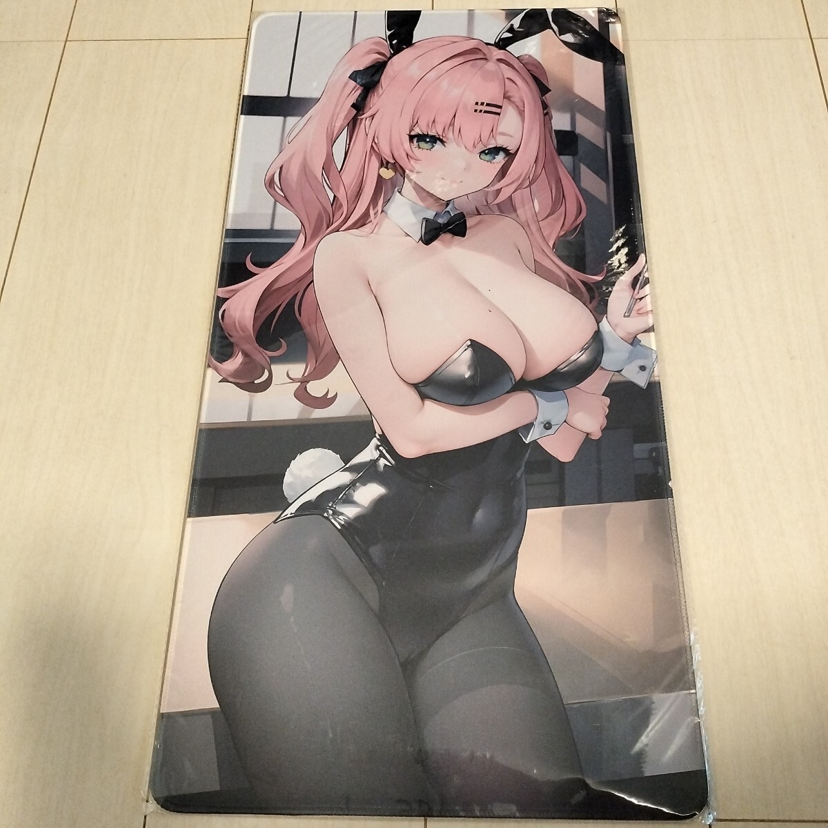 Yahoo!オークション - 匿名配送 巨乳バニー プレイマット マウスパッド...