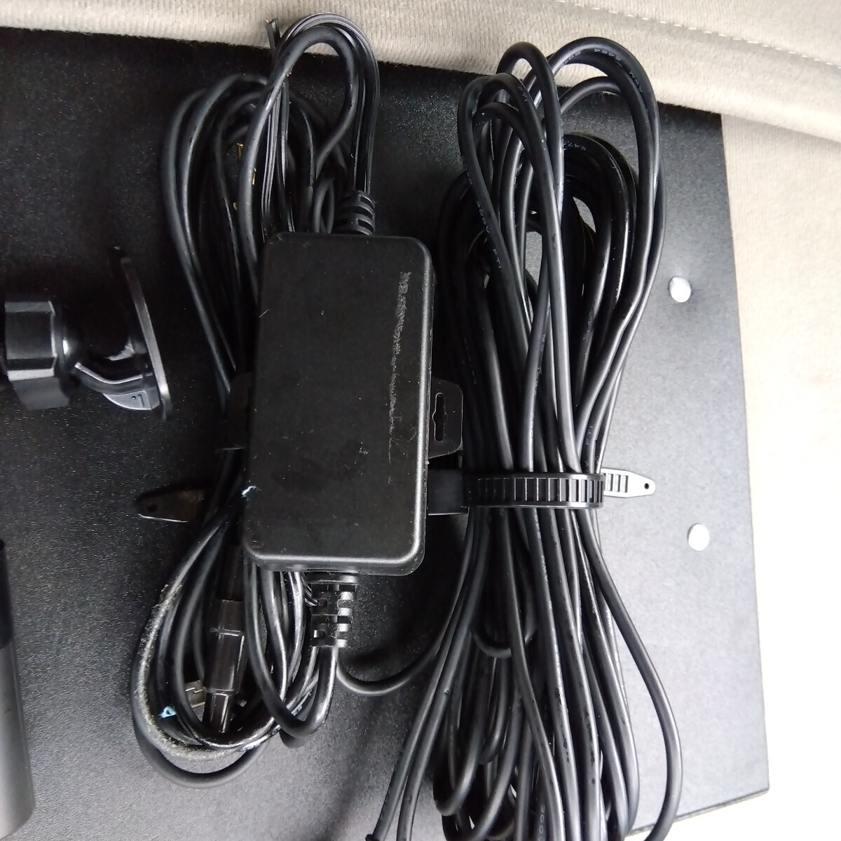 Yahoo!オークション - ユピテル Y-210R 前後2カメラ ドライブレコーダ...