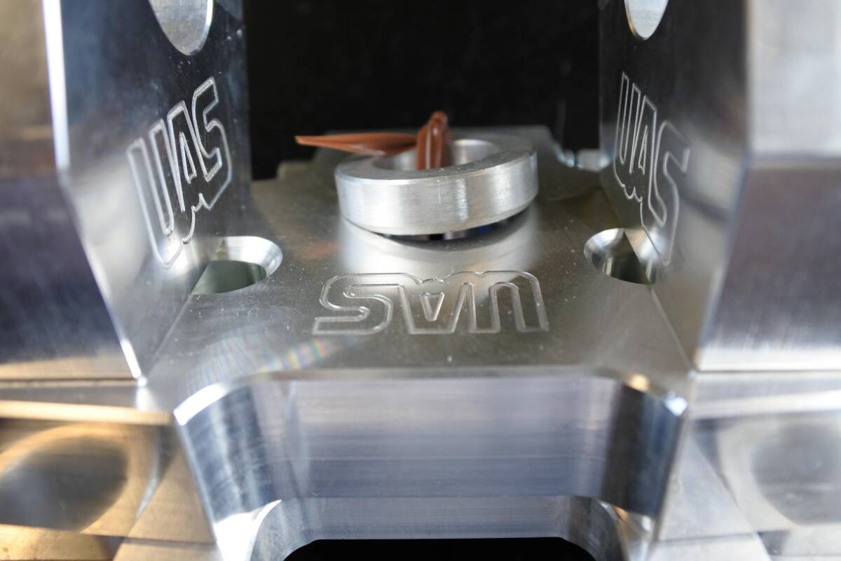 Yahoo!オークション - Z400FX UAS トップブリッジ