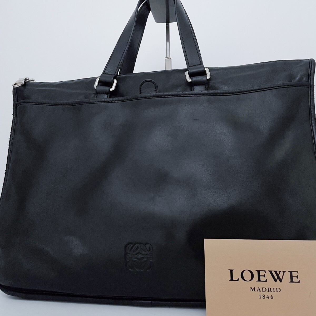 1円 入手困難 最高級ライン LOEWE ロエベ アナグラム 型押し オールレザー トートバッグ ビジネス ブリーフケース A4 メンズ ブラック 黒(中古)のオークション落札情報