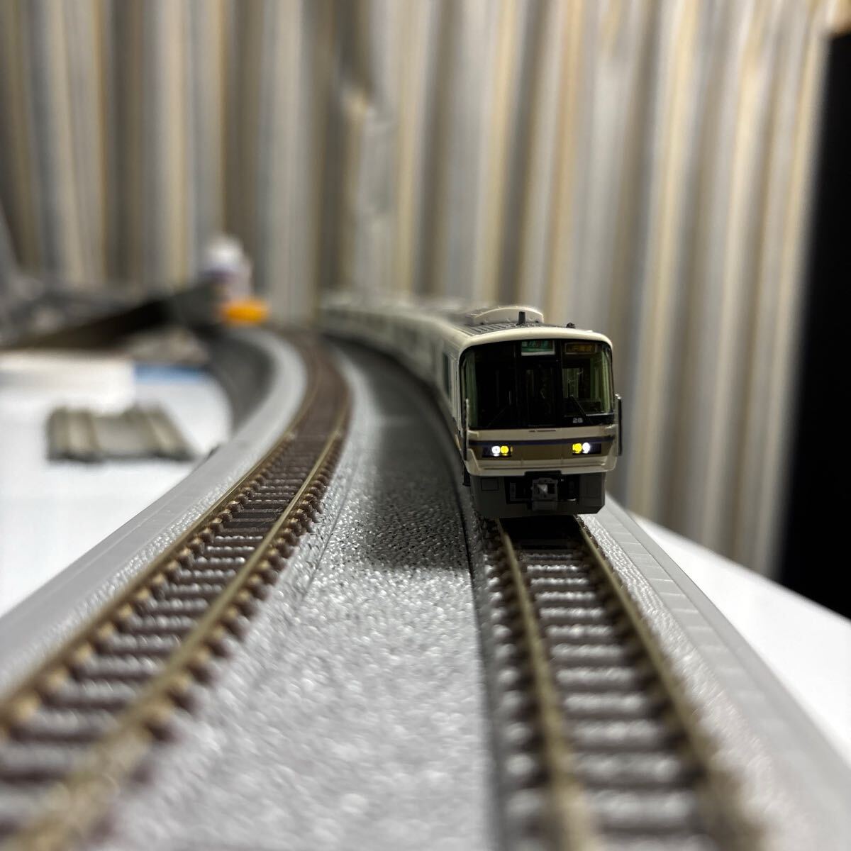 Yahoo!オークション - KATO 221系リニューアル編成 4両セット