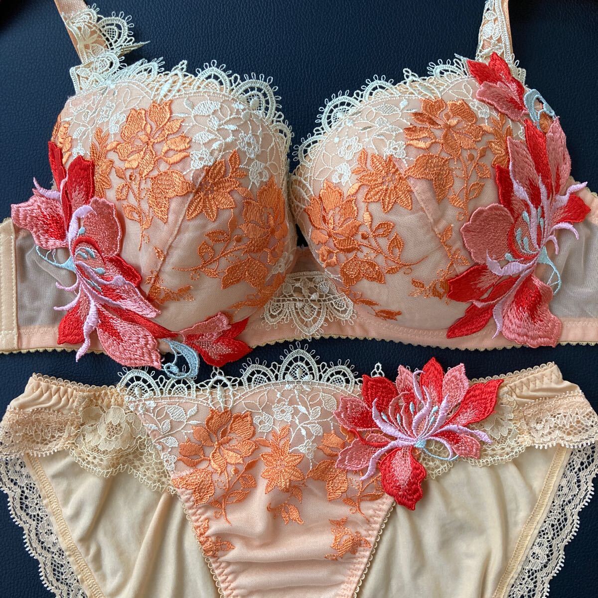 Yahoo!オークション - ワコール サルート 93Gマリーアントワネット 補...