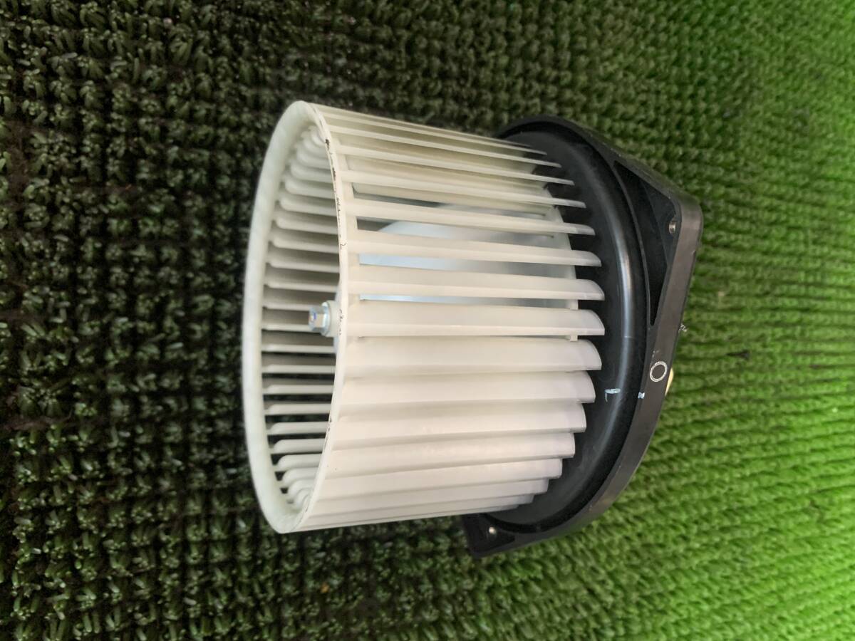 Yahoo!オークション - 即決値段 動作OK Z5-1 三菱 デリカD 5 CV2W CV5...