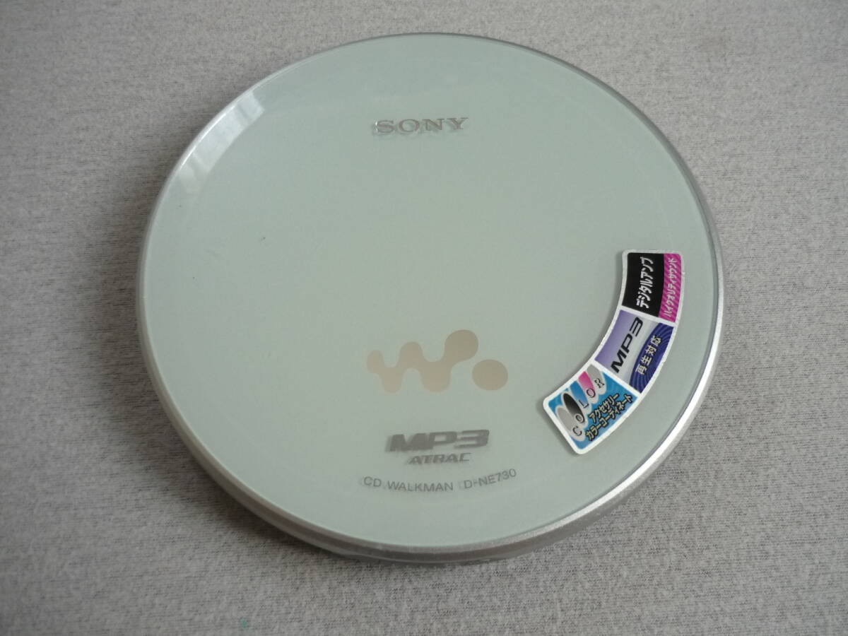 Yahoo!オークション - SONY ソニー CDウォークマン D-NE730 本体のみ ...