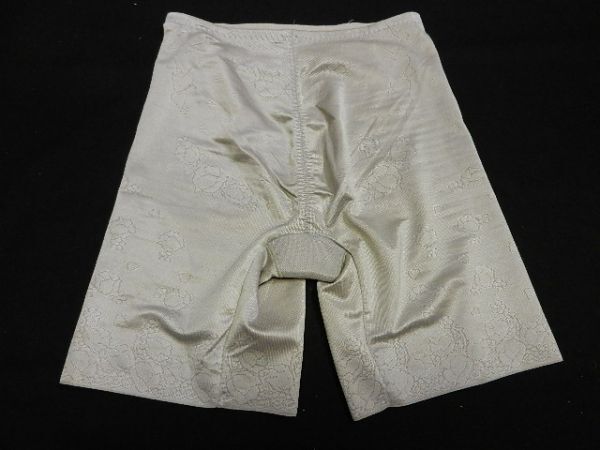 Yahoo!オークション - G769 ワコール ロングガードル 64