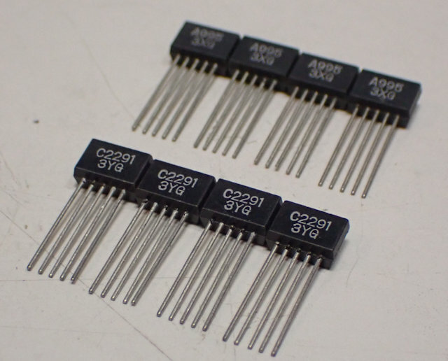 Yahoo!オークション - 946－3 稀少必見 名石 2SA995／2SC...