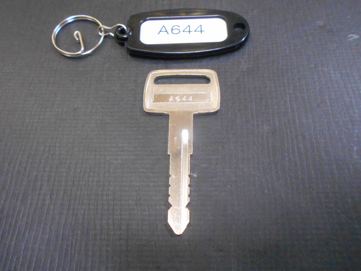 Yahoo!オークション - A644 (エー・ロク・ヨン・ヨン) コマツ キー コ...