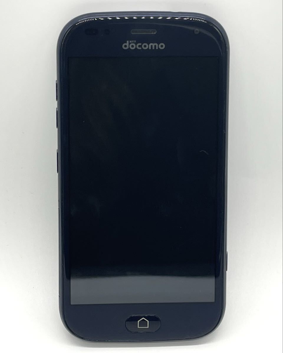 Yahoo!オークション - 【7白10】1円スタート docomo F-42A ドコモ らく...