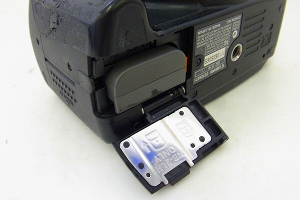 Yahoo!オークション - L142-J35C-214 CANON キャノン EOS KISS DIGITAL...