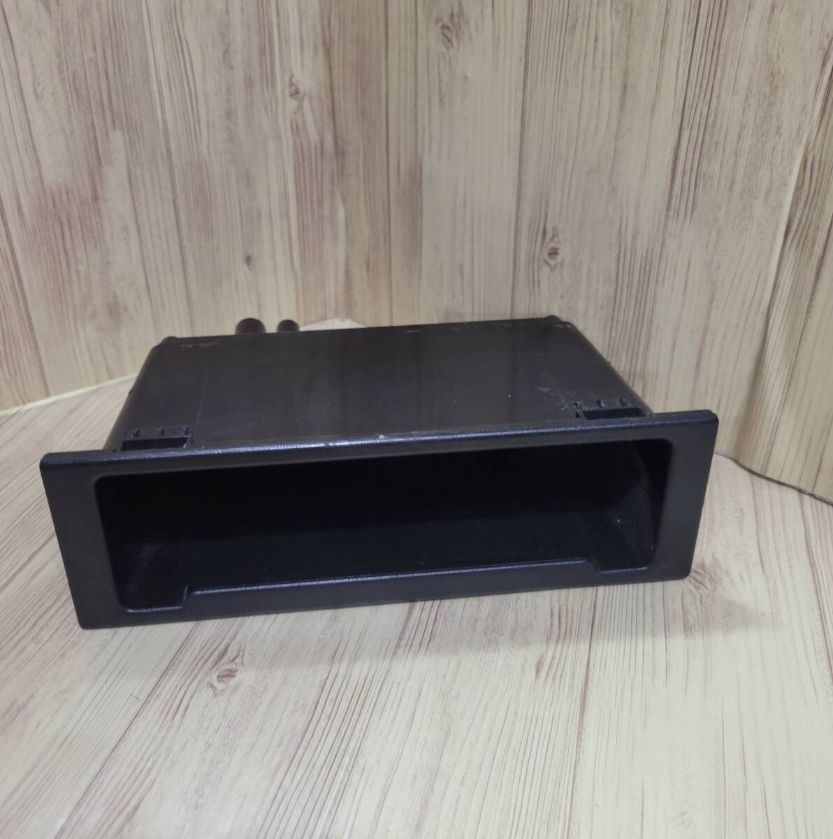 Yahoo!オークション - マツダ デミオ DW3W/DW5W純正 1DIN小物入れ