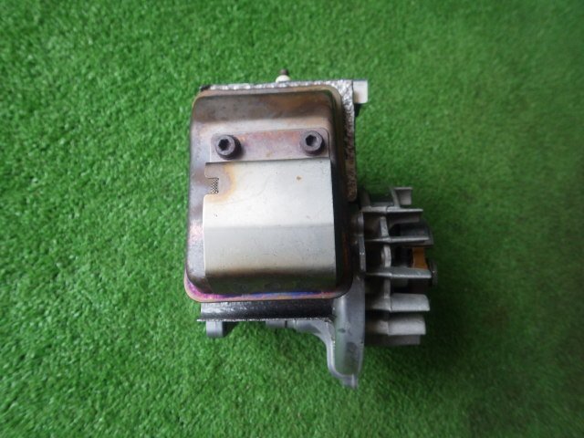 Yahoo!オークション - マキタ 刈払い機 MEM2300U【エンジン】草刈機 ジ...