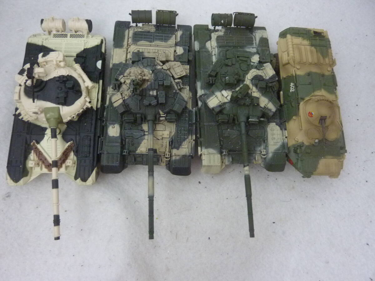 Yahoo!オークション - ソ連 BTR-80 T-90 2両 T72 1/72 です