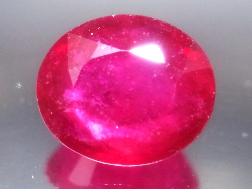 Yahoo!オークション - 3.65ct 新品・天然ルビー モザンビーク産