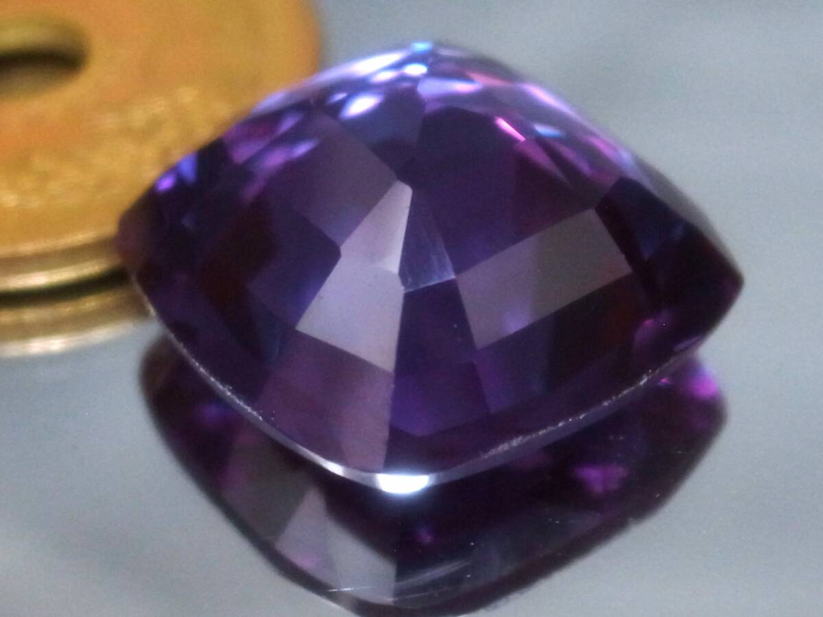 Yahoo!オークション - 21.68ct 新品・大粒サイズ・アレキサンドライト...