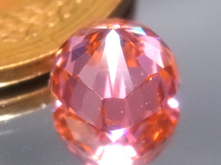 Yahoo!オークション - 3.68ct 新品・最先端技術のレーザー光線によるク...