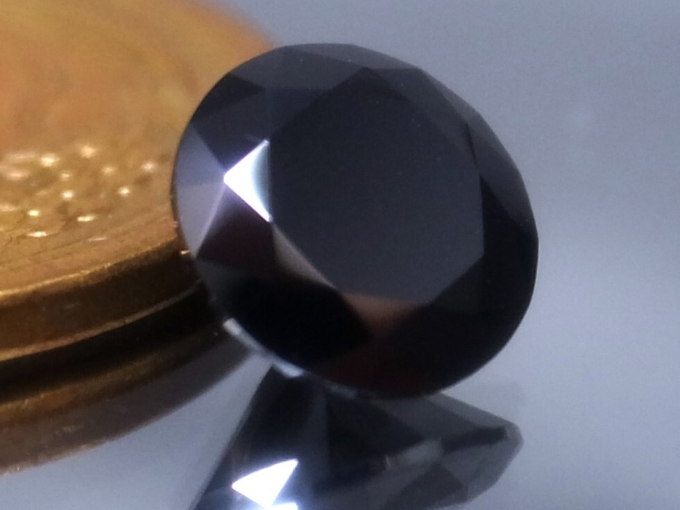 Yahoo!オークション - 2.17ct 8.8㎜ 新品・超希少石・モース硬度9.5 地...