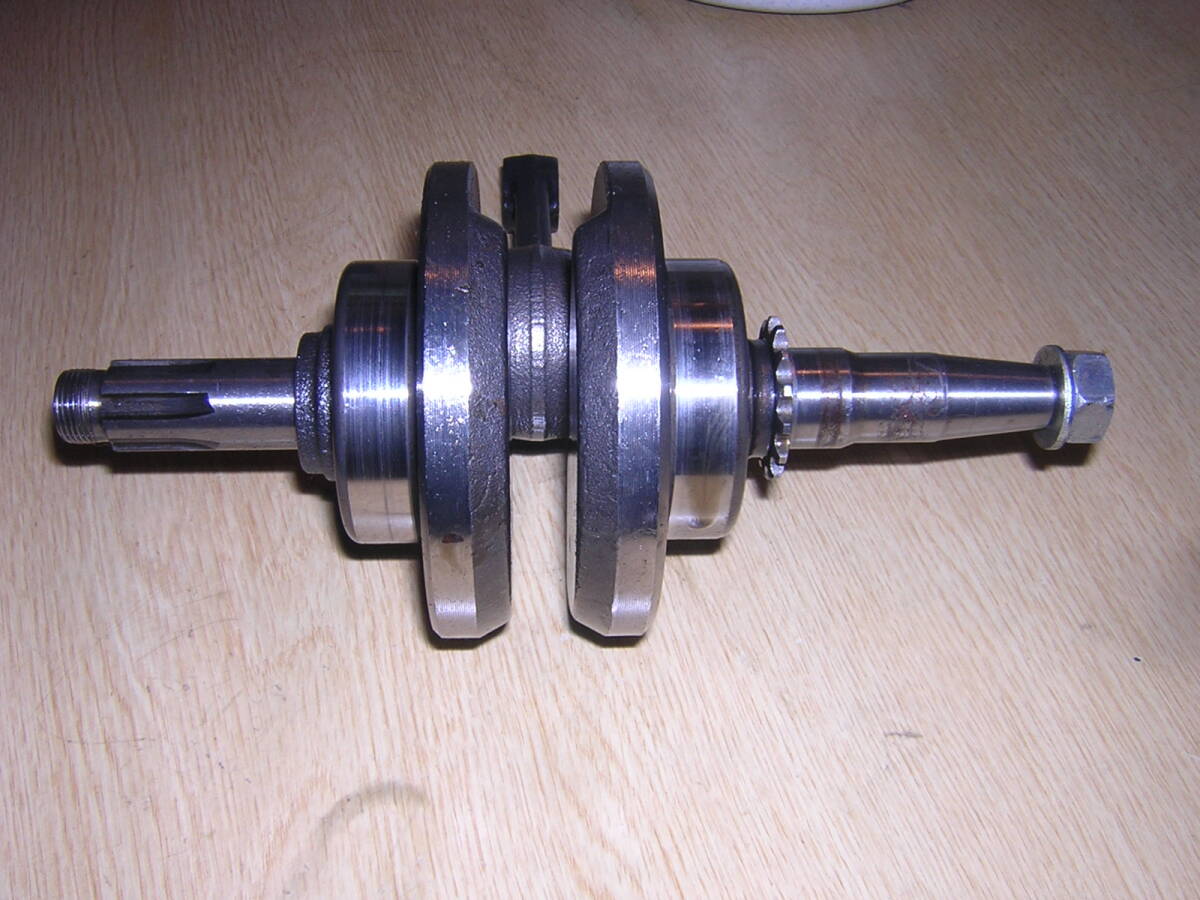 Yahoo!オークション - 安心の純正品 6V Lクランクシャフト モンキー ...