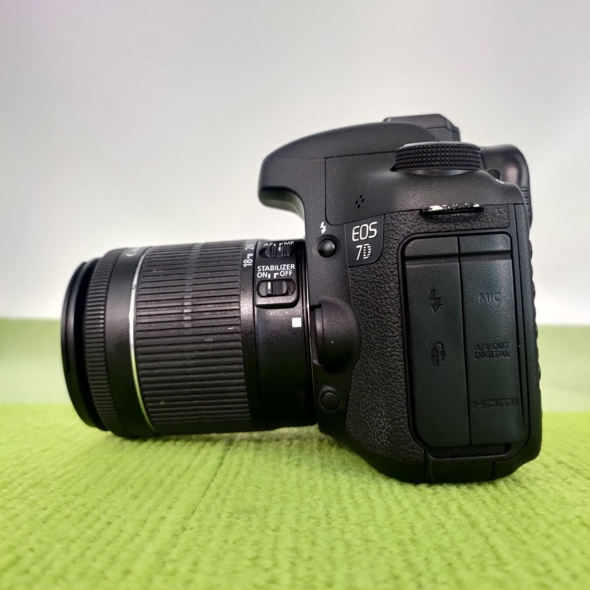 Yahoo!オークション - Canon EOS 7D / EF-S 18-55mm / 55-250mm 1 4-5....