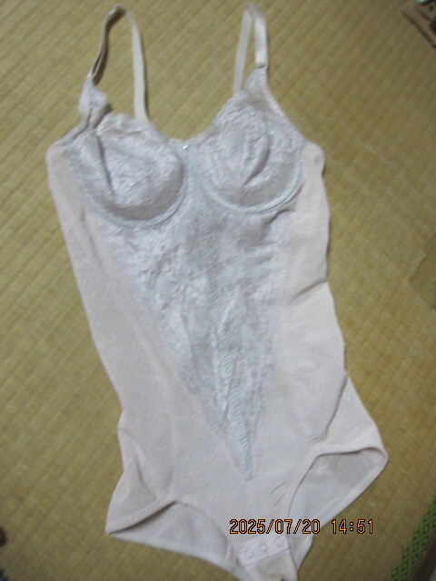 Yahoo!オークション - マルコ ボディースーツ B75L アンダーバスト75バ...