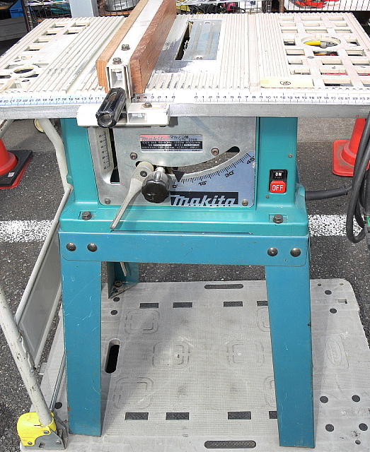 Yahoo!オークション - 【手渡し限定】マキタ マルノコ盤 2708 中古格安...
