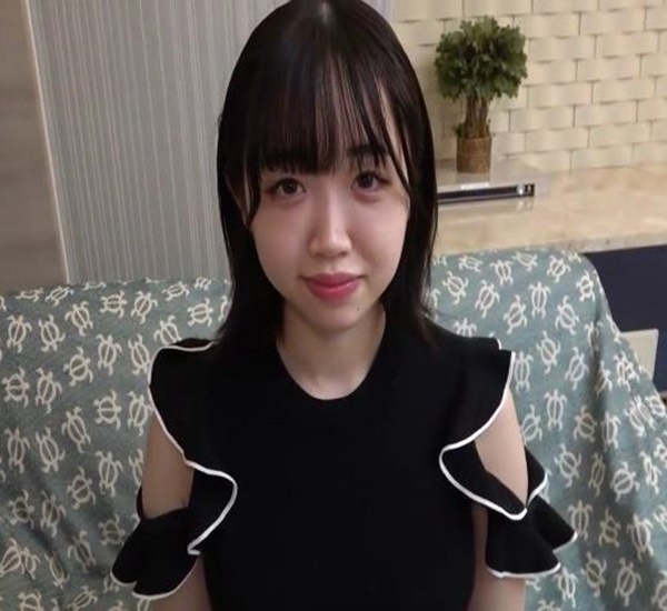 Yahoo!オークション - アダルト誌切り抜き ロリスイカップ Gカップの美...