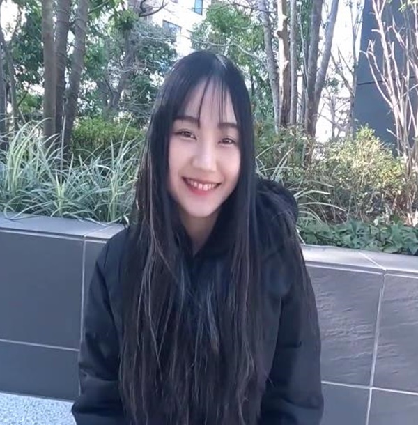 Yahoo!オークション - アダルト誌切り抜き スレンダー美女 スレンダー...