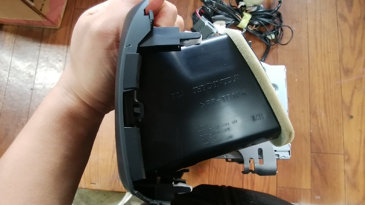 Yahoo!オークション - U#241 アコード HV LX DAA-CR7 2017年 純正ナビ...