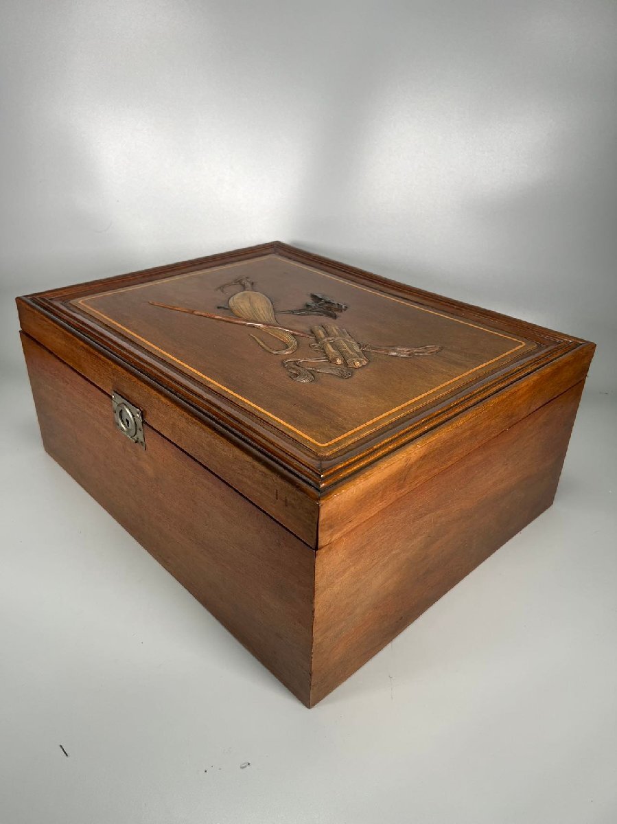 Yahoo!オークション - K0006木箱 霊芝 杖 高肉彫刻 細密細工 木製 小箱...