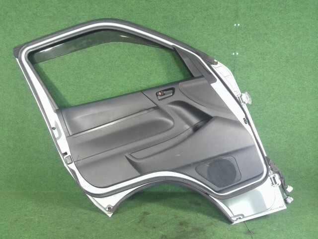 Yahoo!オークション - ハイエース QDF-KDH201V フロントドア 左 ロング...