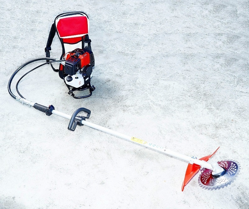 Yahoo!オークション - エンジン背負い式 草刈機 4サイクル 39.6cc 静音...