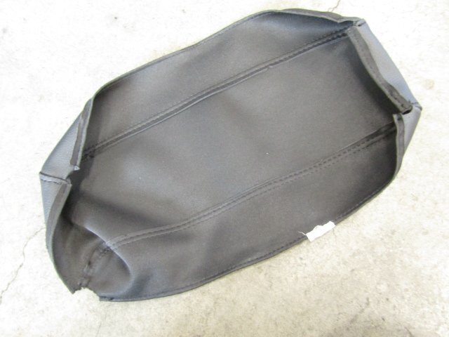 Yahoo!オークション - [89L+EE0] クラッツィオ Clazzio シートカバー ...