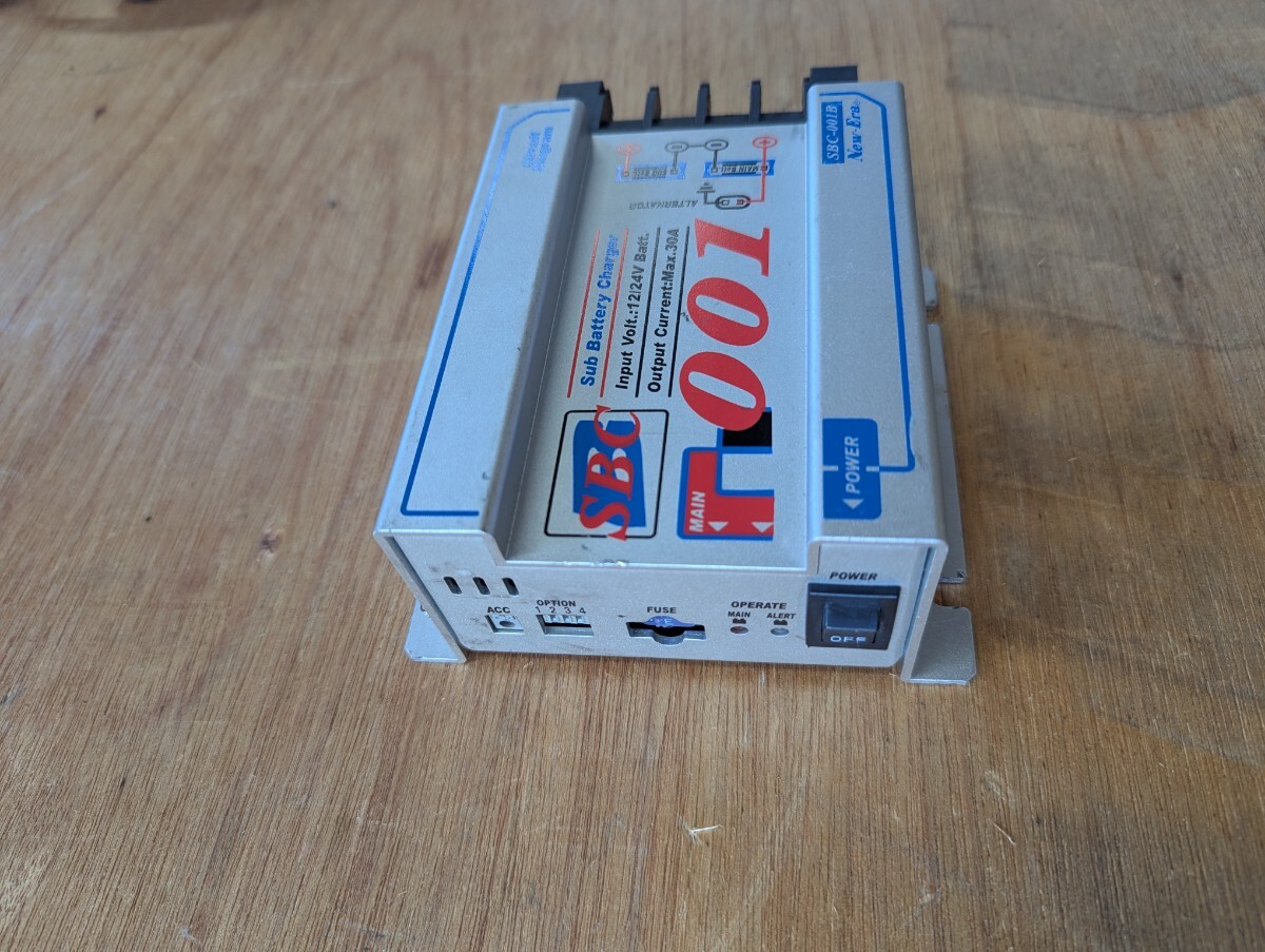 Yahoo!オークション - 走行充電器 New-Era SBC-001B サブバッテリーチ...