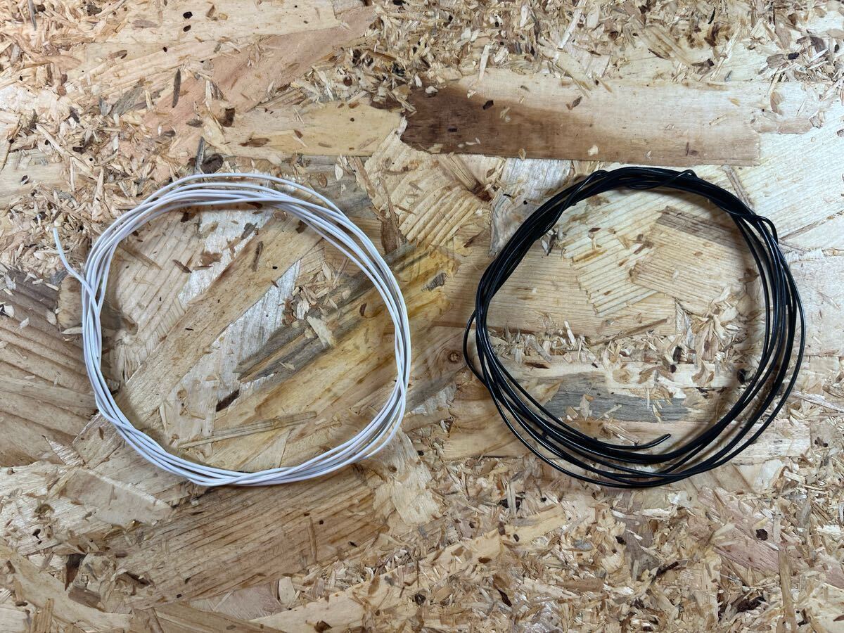 Yahoo!オークション - Belden ベルデン 8503 AWG#22 白 黒