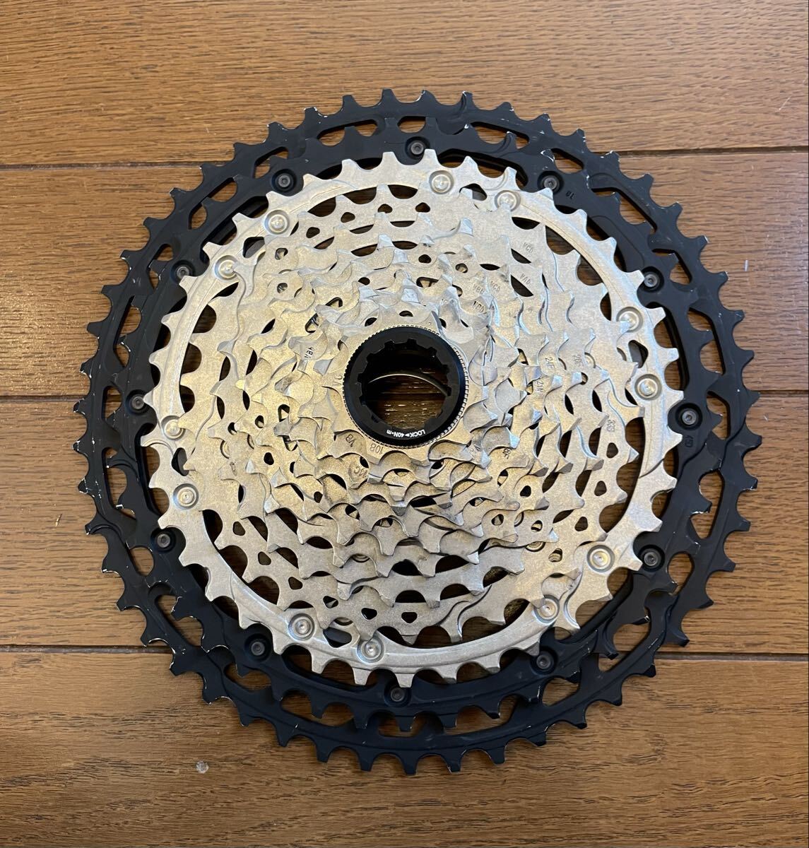 Yahoo!オークション - SHIMANO DEORE XT 12S スプロケット 10-51T 美品...