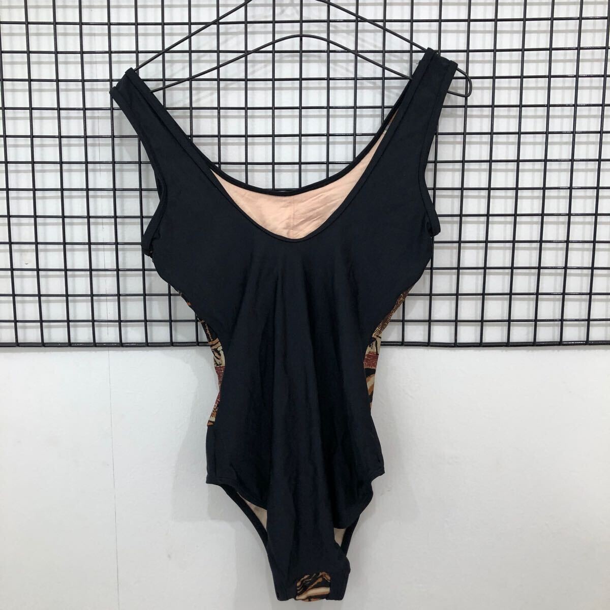 Yahoo!オークション - J60 スイムウェア クリーニング済み ワンピース...