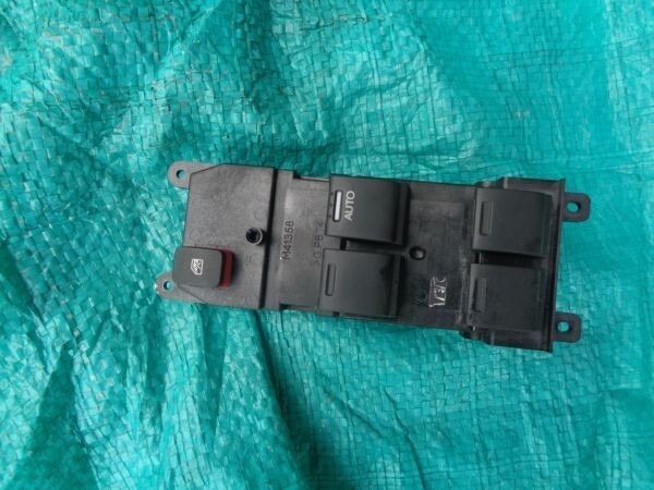 Yahoo!オークション - Z02 ライフ JC1 パワーウィンドウスイッチ パワ...
