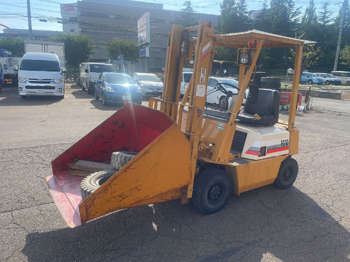 Yahoo!オークション - コマツ フォークリフト FG10-14 ガソリン車 バケ...