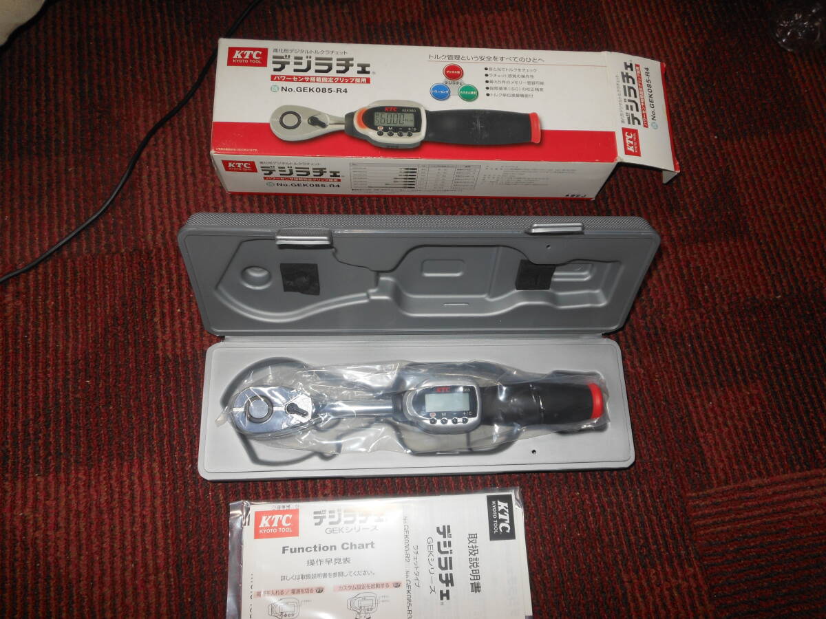 Yahoo!オークション - 【新品未使用】KTC デジタルトルクラチェット デ...