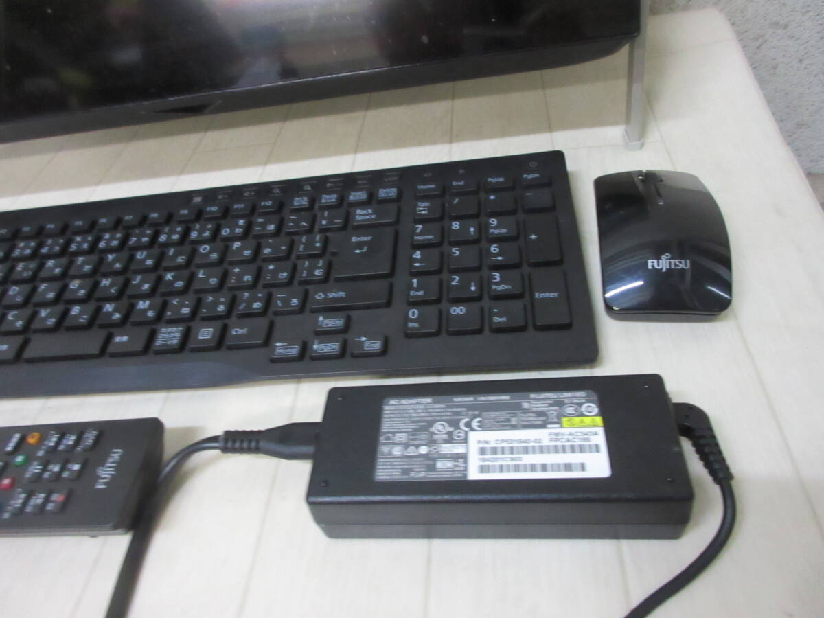 Yahoo!オークション - FUJITSU ESPRIMO WF1/B3 Core i7 7700HQ 2.80GHz...