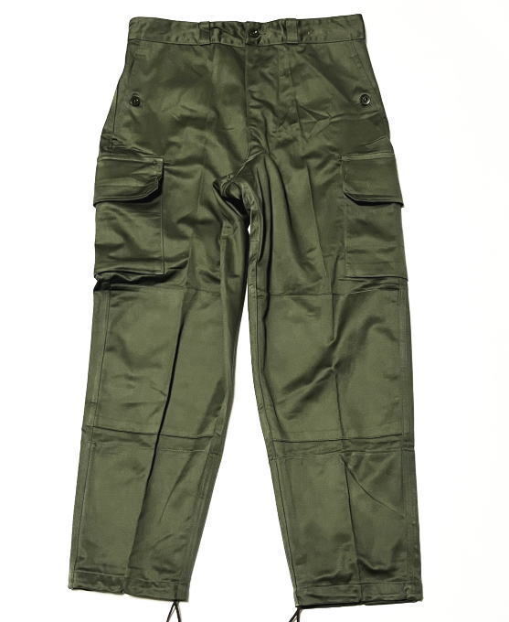 Yahoo!オークション - デッド フランス軍 M64 カーゴ パンツ 84XC 未使...