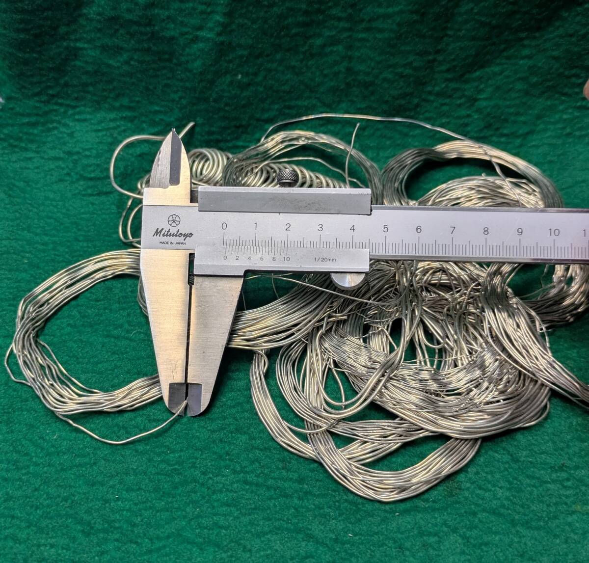 Yahoo!オークション - ジャンク半田フラックス入り太さ0.8mm1.0mm1.2mm...