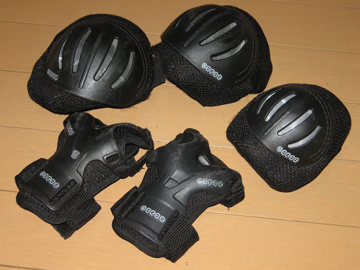 Yahoo!オークション - 即決 プロテクター セット ジュニアフリーサイ...