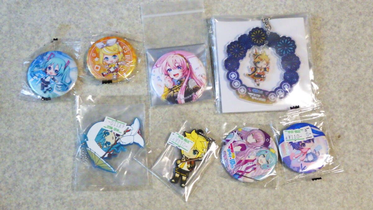 Yahoo!オークション - E329(2.5/10) 初音ミク など ボーカロイドグッズ...