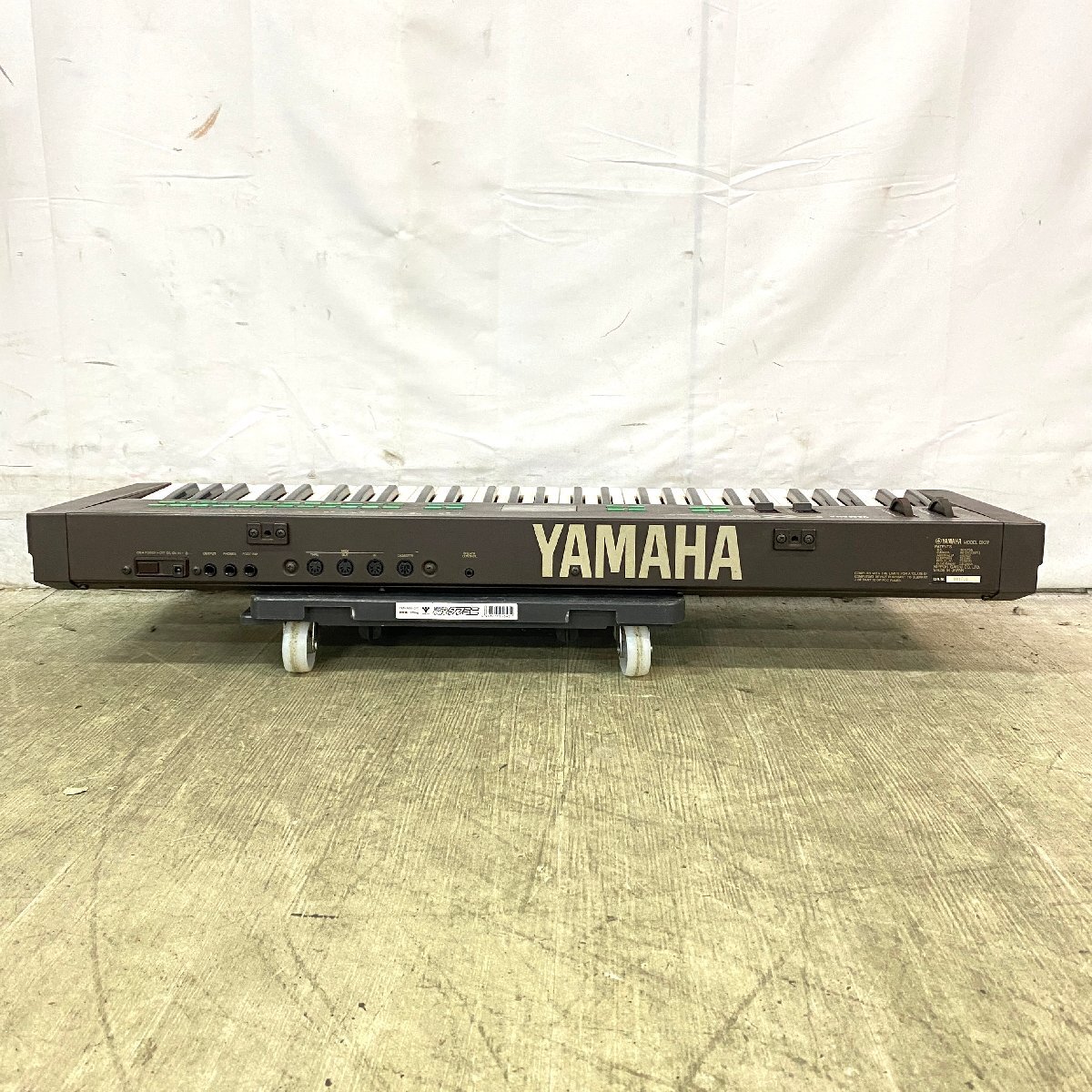 Yahoo!オークション - 【 J 】911 YAMAHA DX27 シンセサイザー ヤマハ ...