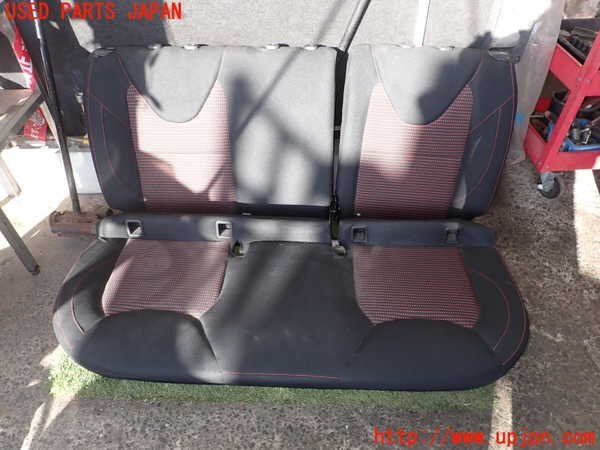 Yahoo!オークション - 2UPJ-26757385]ルノー・ルーテシア(RM5M1)リアシ...