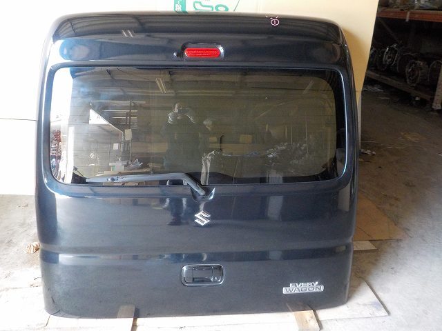 Yahoo!オークション - スズキ エブリィワゴン DA17W リアゲート バック...