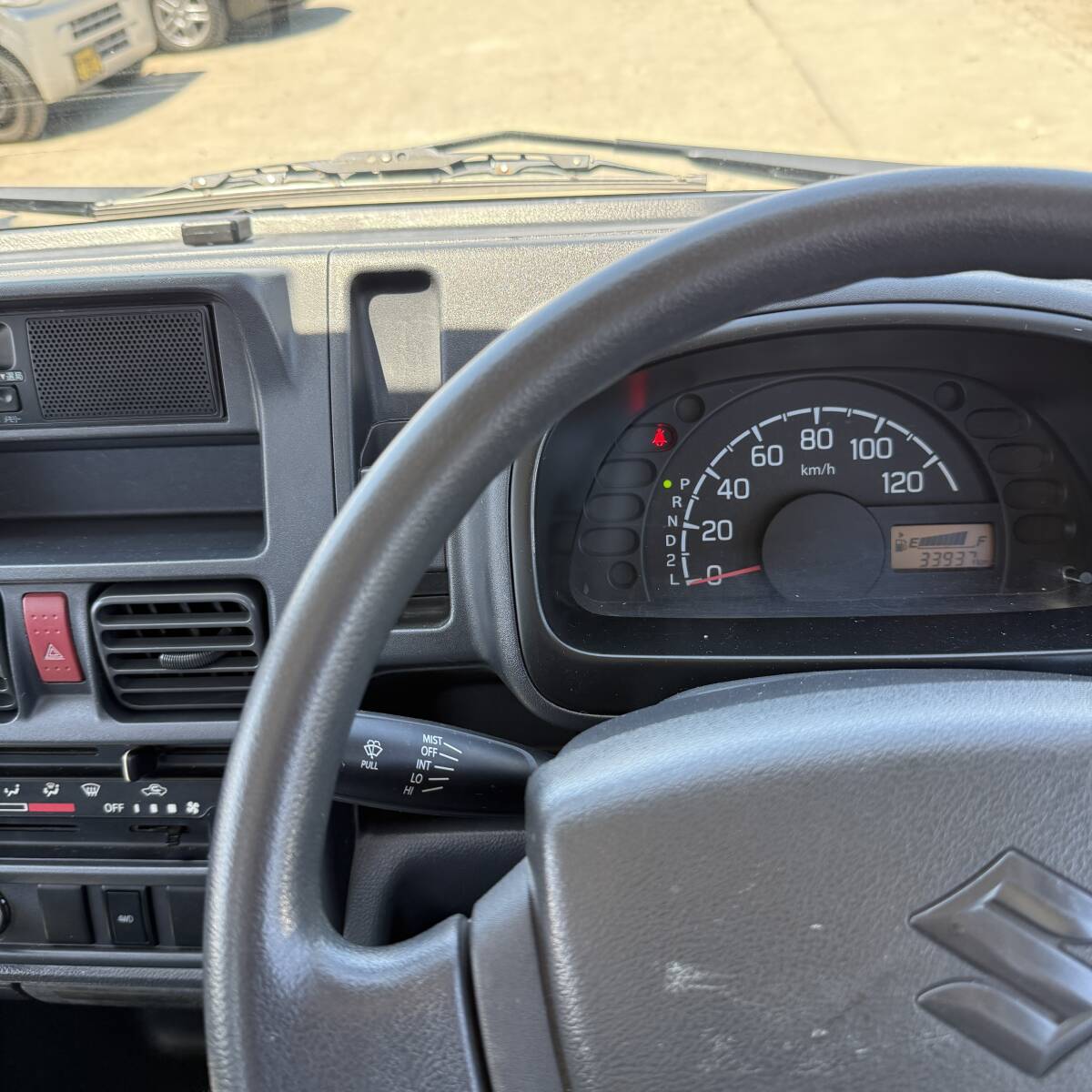 Yahoo!オークション - 平成27年式 キャリイトラック 車検満タン9年8月...