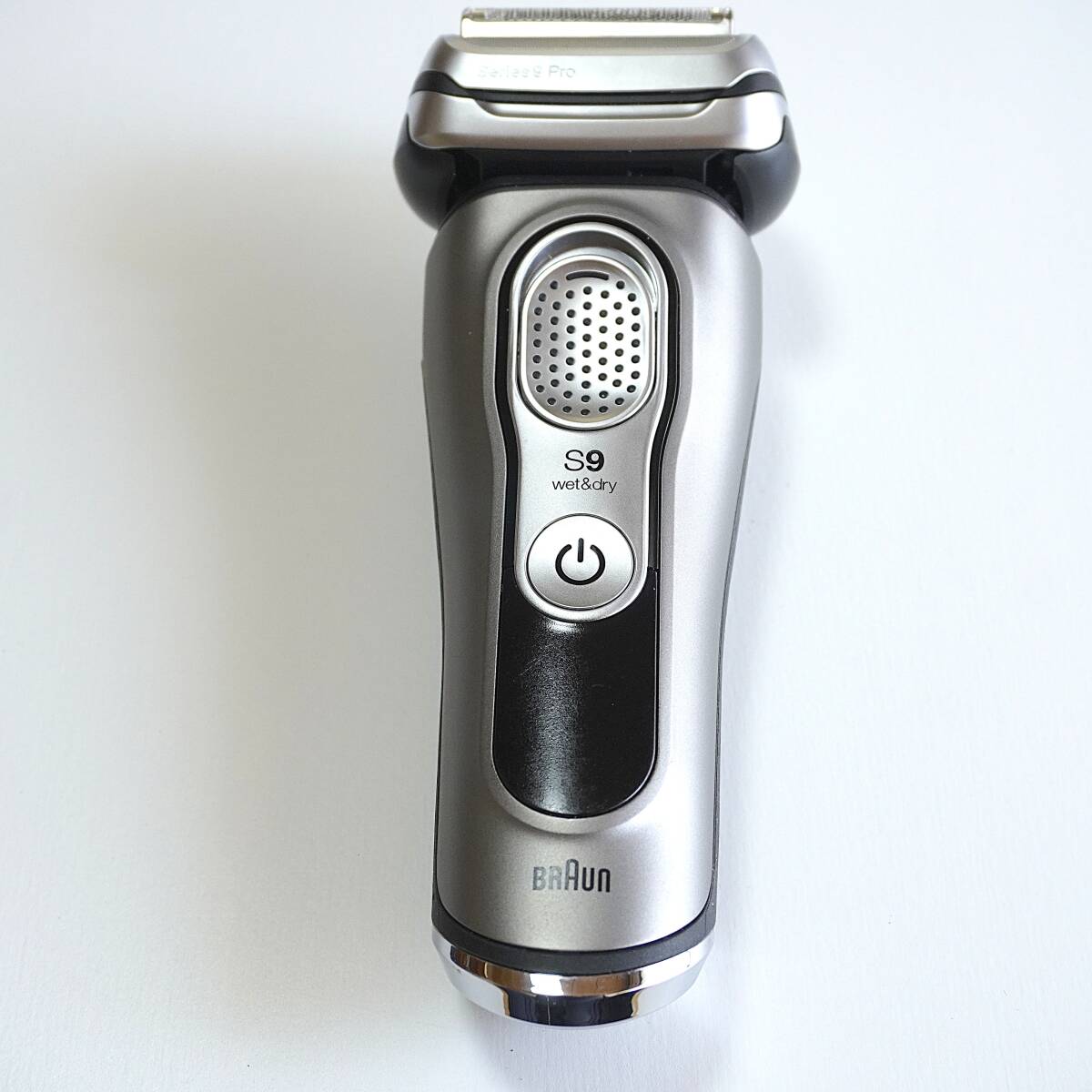 Yahoo!オークション - 【完動品】ブラウン シリーズ9 電気シェーバー...