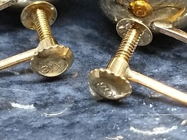 Yahoo!オークション - K18 11mm玉 ボールイヤリング 大玉 ねじ式 ネジ ...
