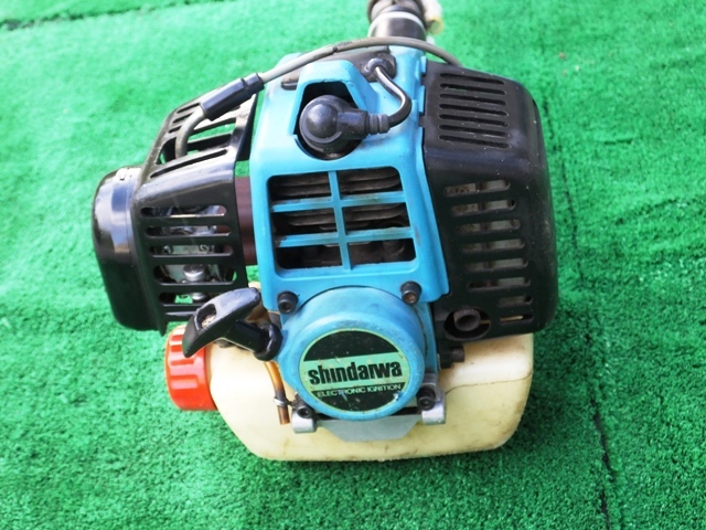 Yahoo!オークション - Shindaiwa 新ダイワ かろーね R26 27.2cc 刈払...